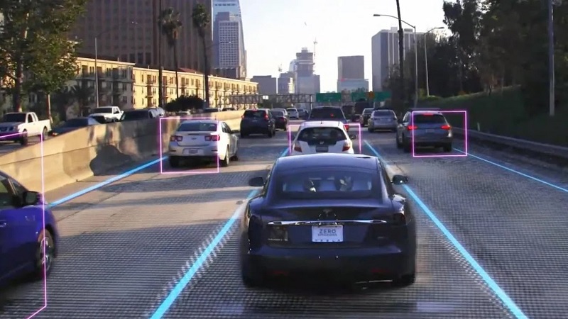 Tesla abandona radares e aposta exclusivamente nas câmaras “Tesla Vision”